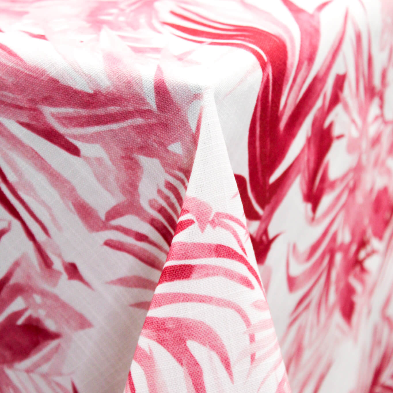 Isla, Fuchsia | Town & Country Event Rentals