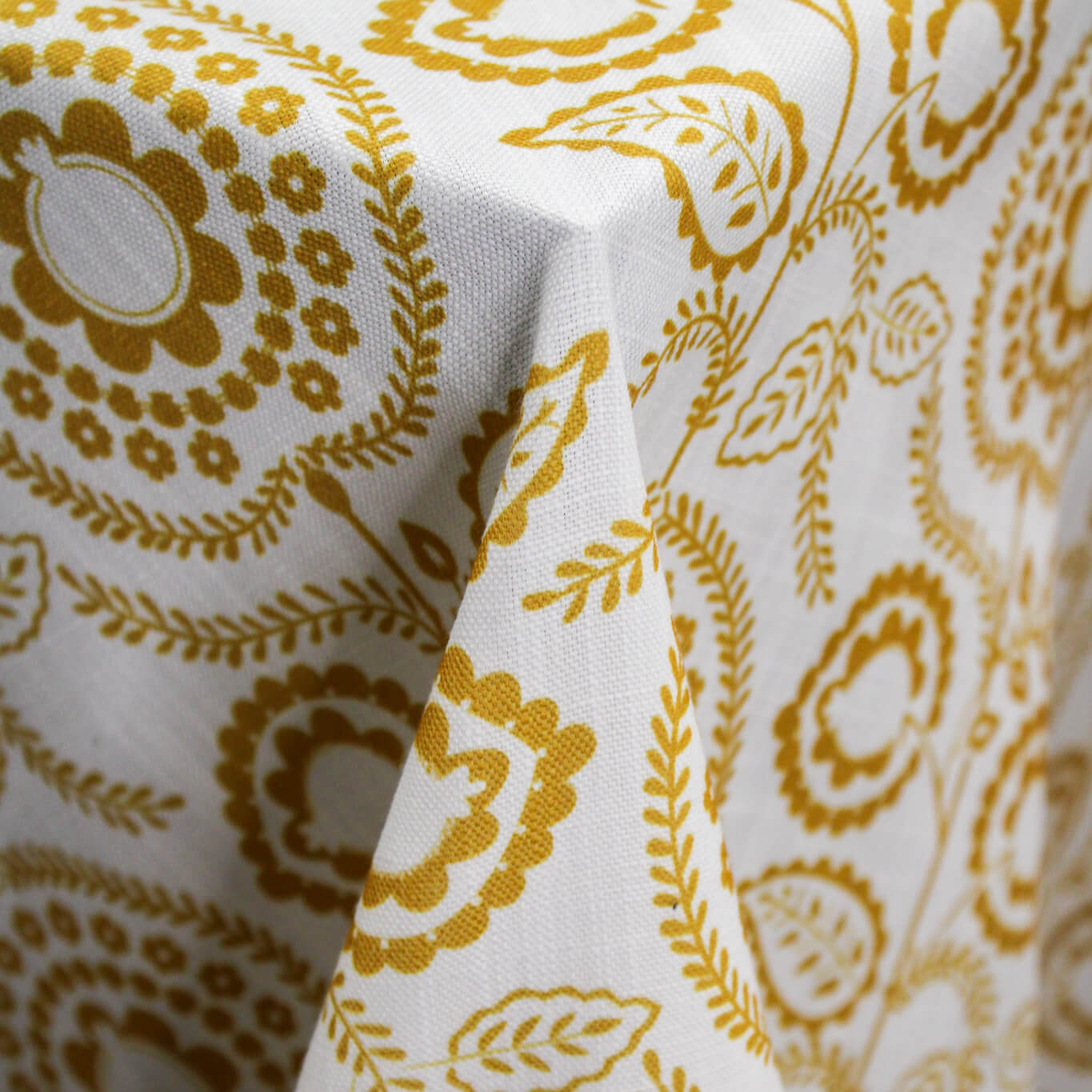 Aimee, Marigold | Town & Country Event Rentals