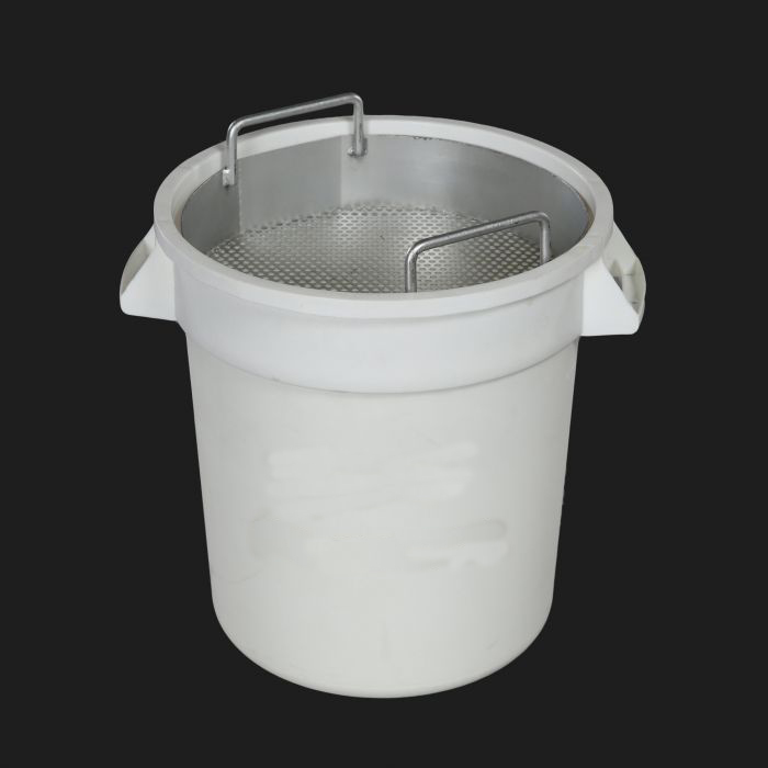 Scullery Bucket | Town & Country Event Rentals