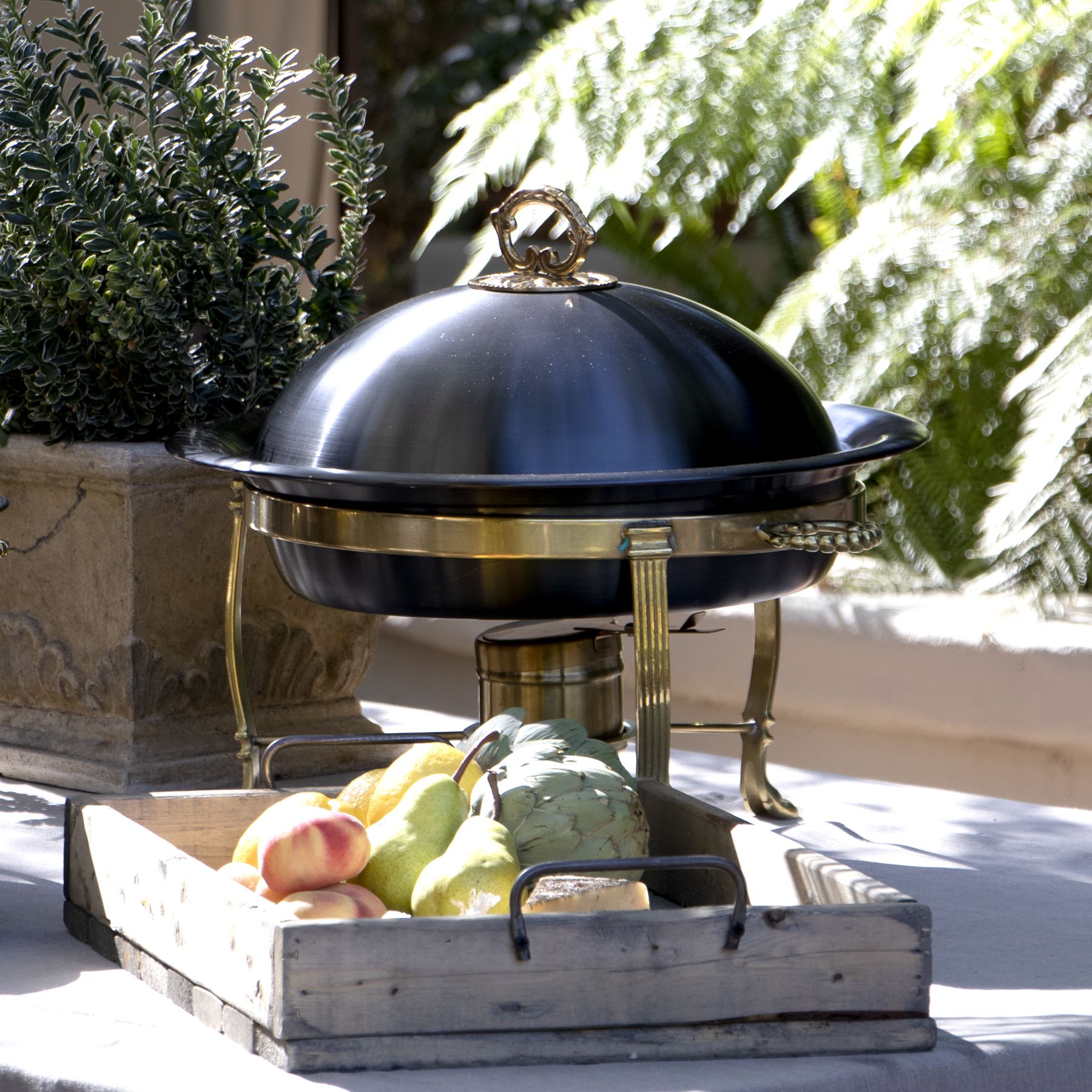 Black Onyx & Gold Round 6 Quart Chafer | Town & Country Event Rentals